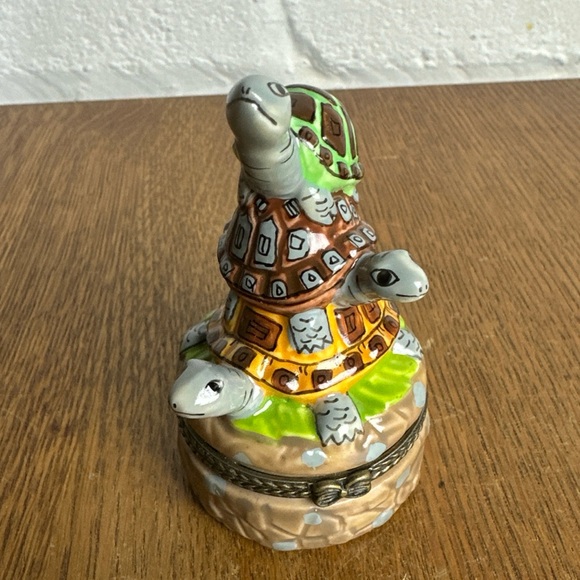 Accents | Stacked Turtle Hinged Trinket Box 3 Turtles Ceramic Porcelain ...